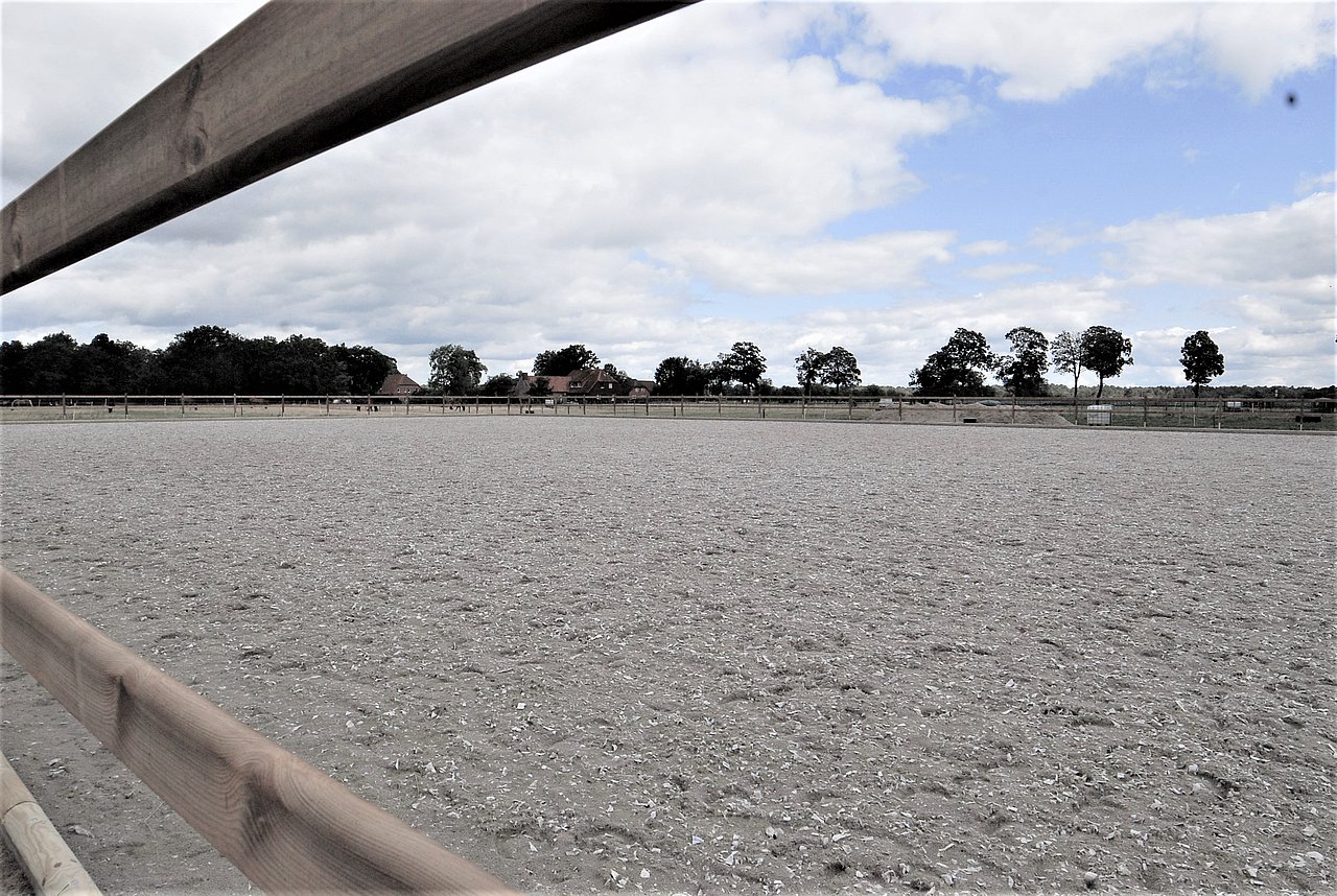 Reitplatz, Reithallen Projekte 2023 der EHG Reitplatzbau GmbH